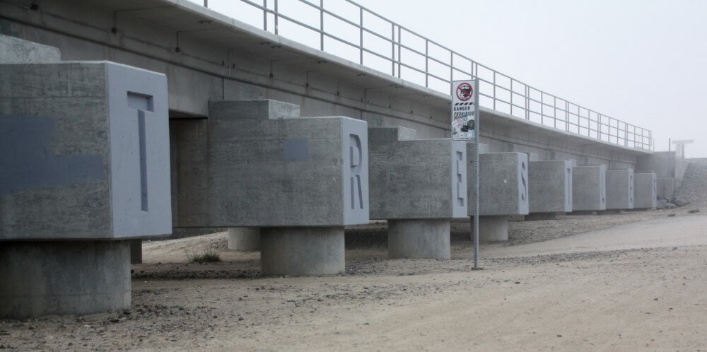 Trestles Beach, San Clemente, CA - California Beaches