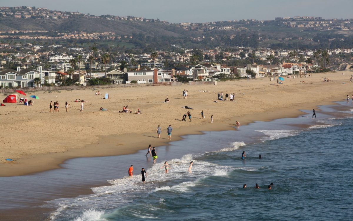 Moro Beach at Crystal Cove State Park in Laguna Beach, CA - California ...