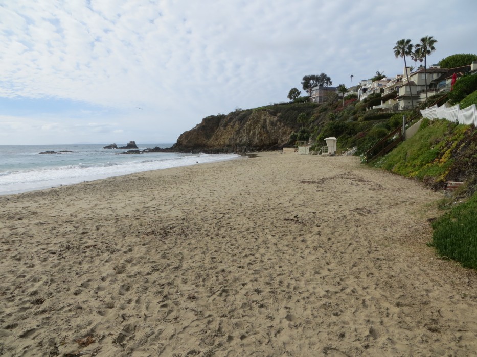 Crescent Bay Beach in Laguna Beach, CA - California Beaches