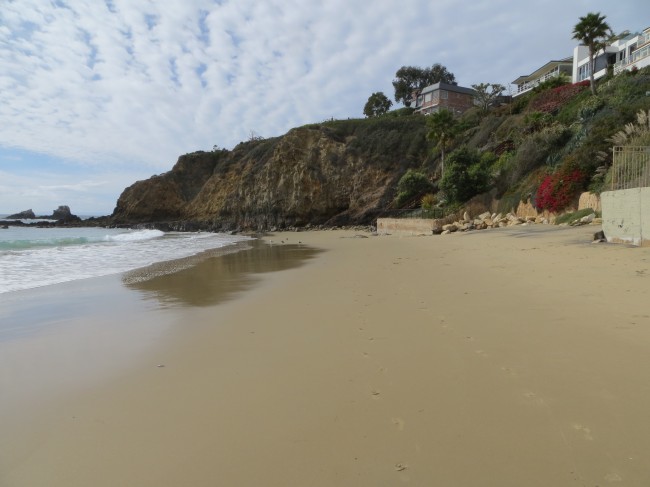 Crescent Bay Beach in Laguna Beach, CA - California Beaches