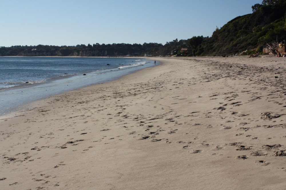 Escondido Beach in Malibu, CA - California Beaches