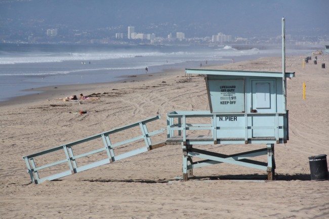 Manhattan County Beach in Manhattan Beach, CA - California Beaches