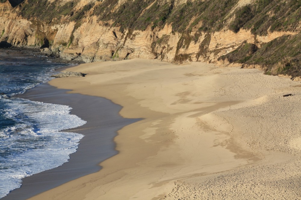 Cowell Ranch Beach in Half Moon Bay, CA - California Beaches