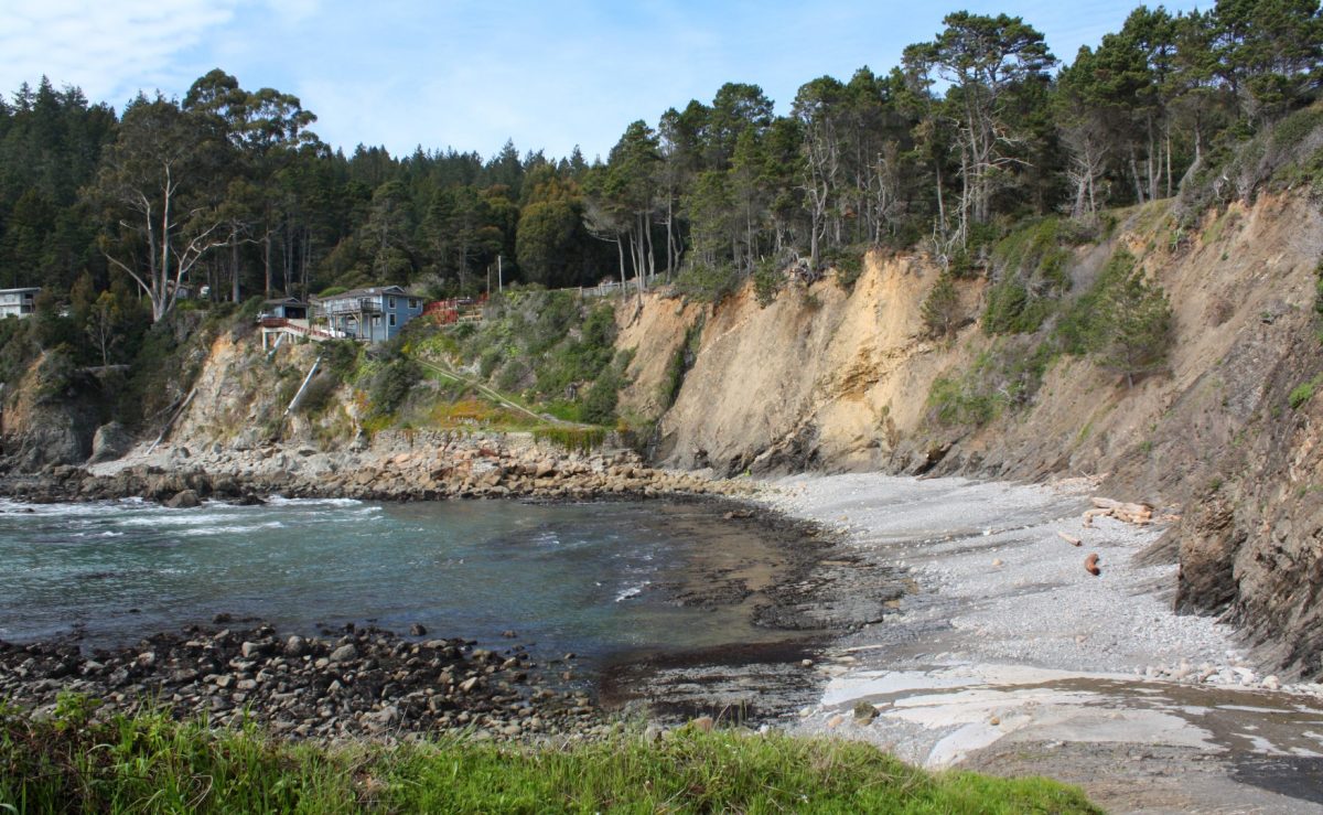 Stump Beach Cove in Jenner, CA - California Beaches