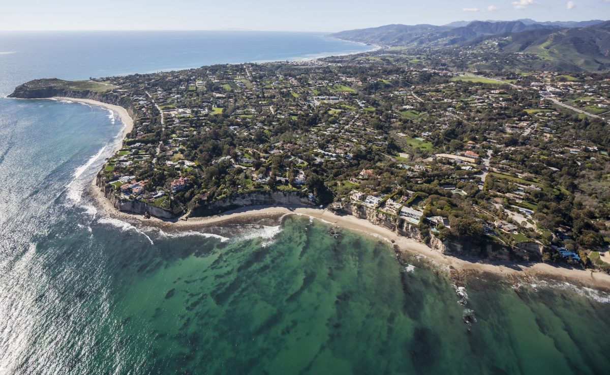 Point Dume State Beach in Malibu, CA - California Beaches