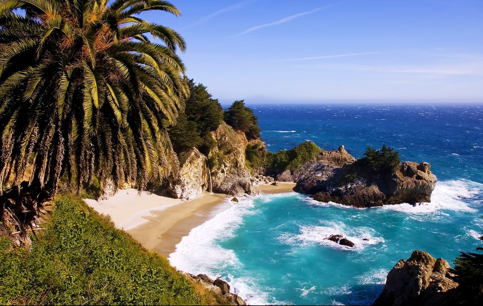 Julia Pfeiffer Burns Beach In Big Sur CA California Beaches Julia Pfeiffer Burns Beach In Big Sur CA California Beaches