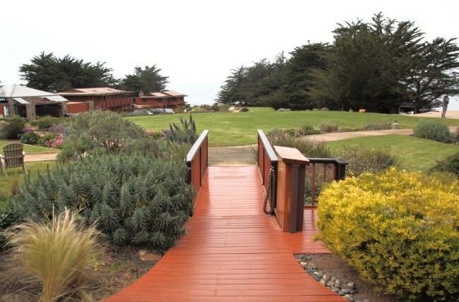 Young Creek Beach at Ragged Point Inn in San Simeon, CA - California ...