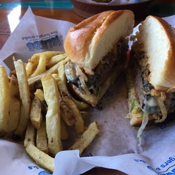 Beach Burger, Newport Beach, CA - California Beaches