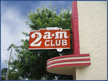 The Two Am Club, Mill Valley, CA - California Beaches