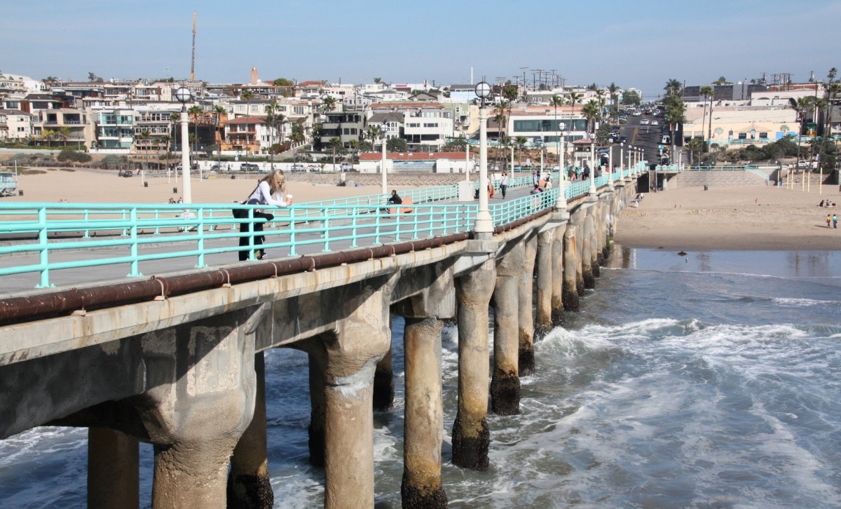 Beaches near LAX Airport - California Beaches