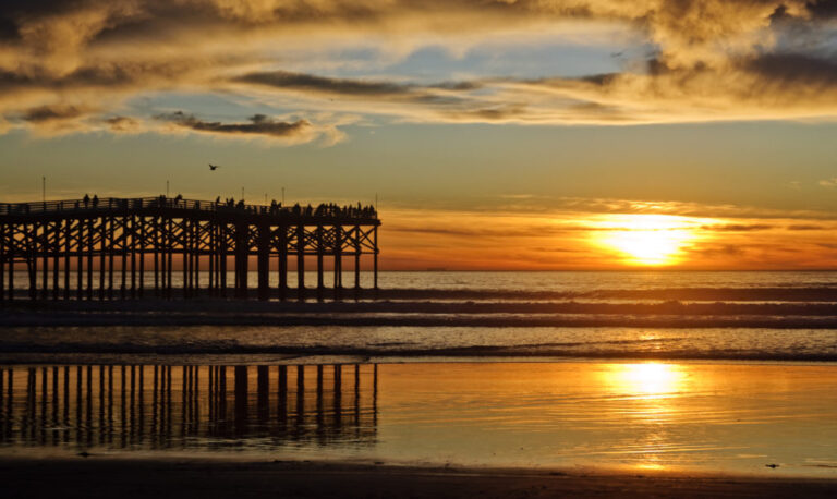 12 Gorgeous Piers in California Where You Need to Watch a Sunset ...