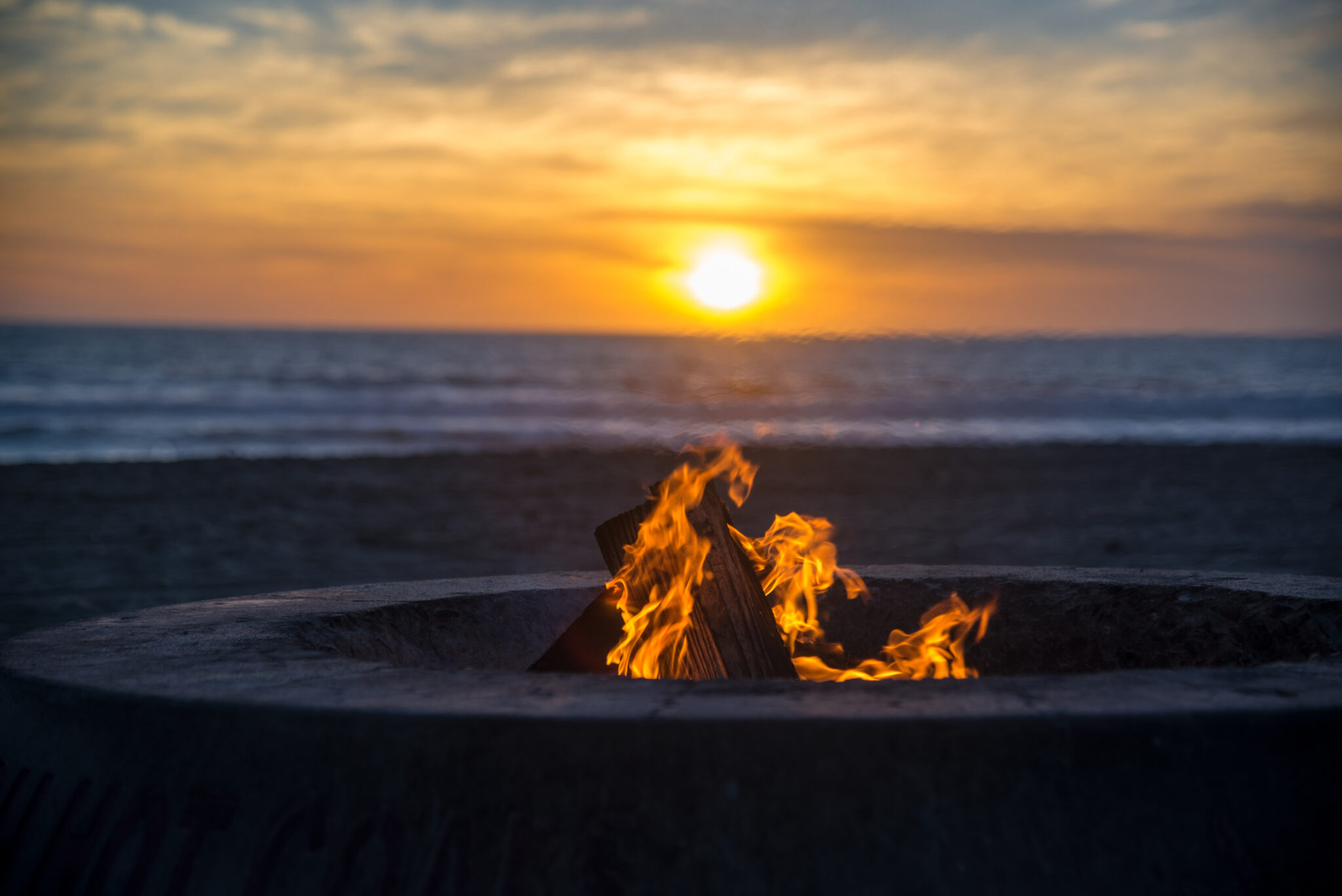 San Francisco Beach Bonfires - California Beaches